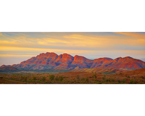 Classic Flinders. Elder Range - Flinders Ranges. Acrylic Block.